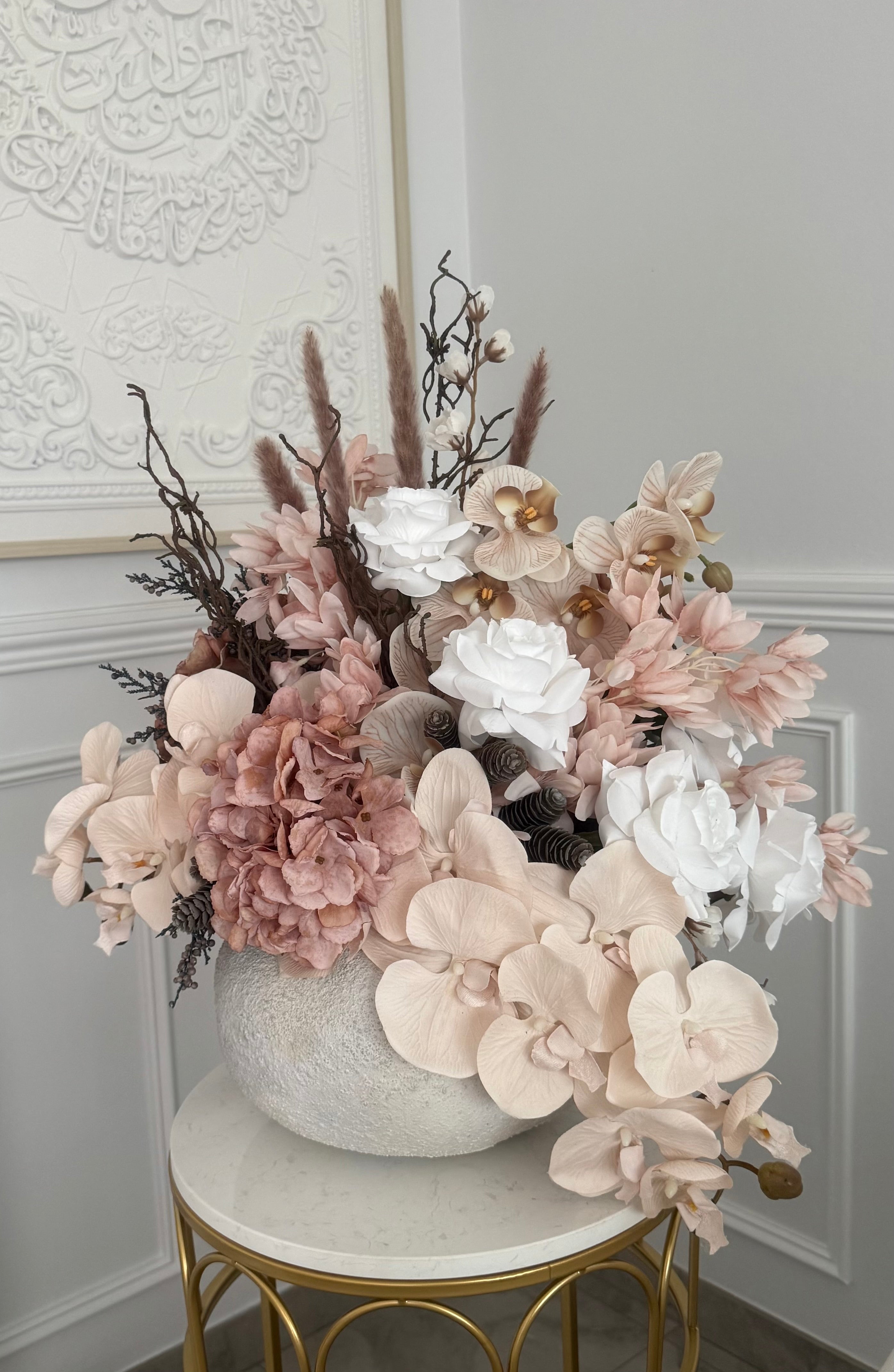 Gorgeous blooms Floral Arrangement | Luscious Homewares