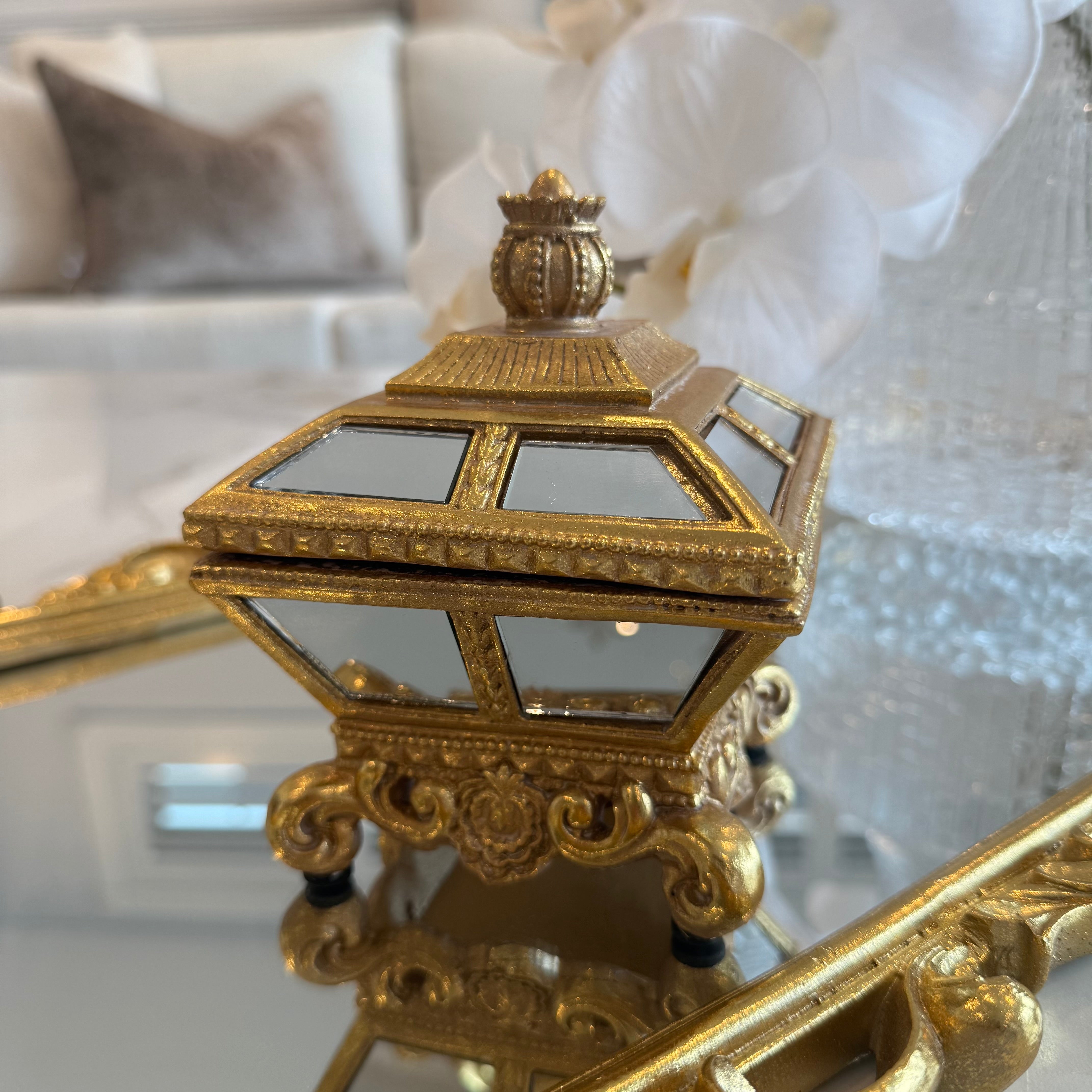 Classic gold mirrored Trinket box | Luscious Homewares
